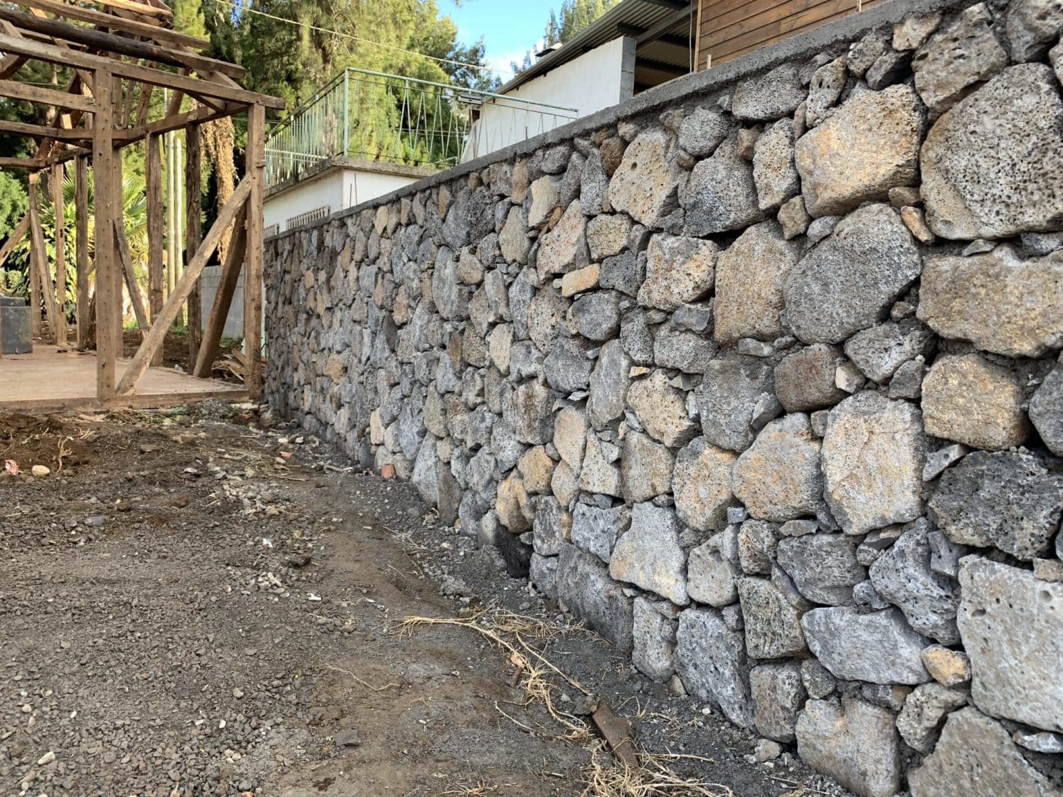 Le moellon : prix, avantages, pose, caractéristiques