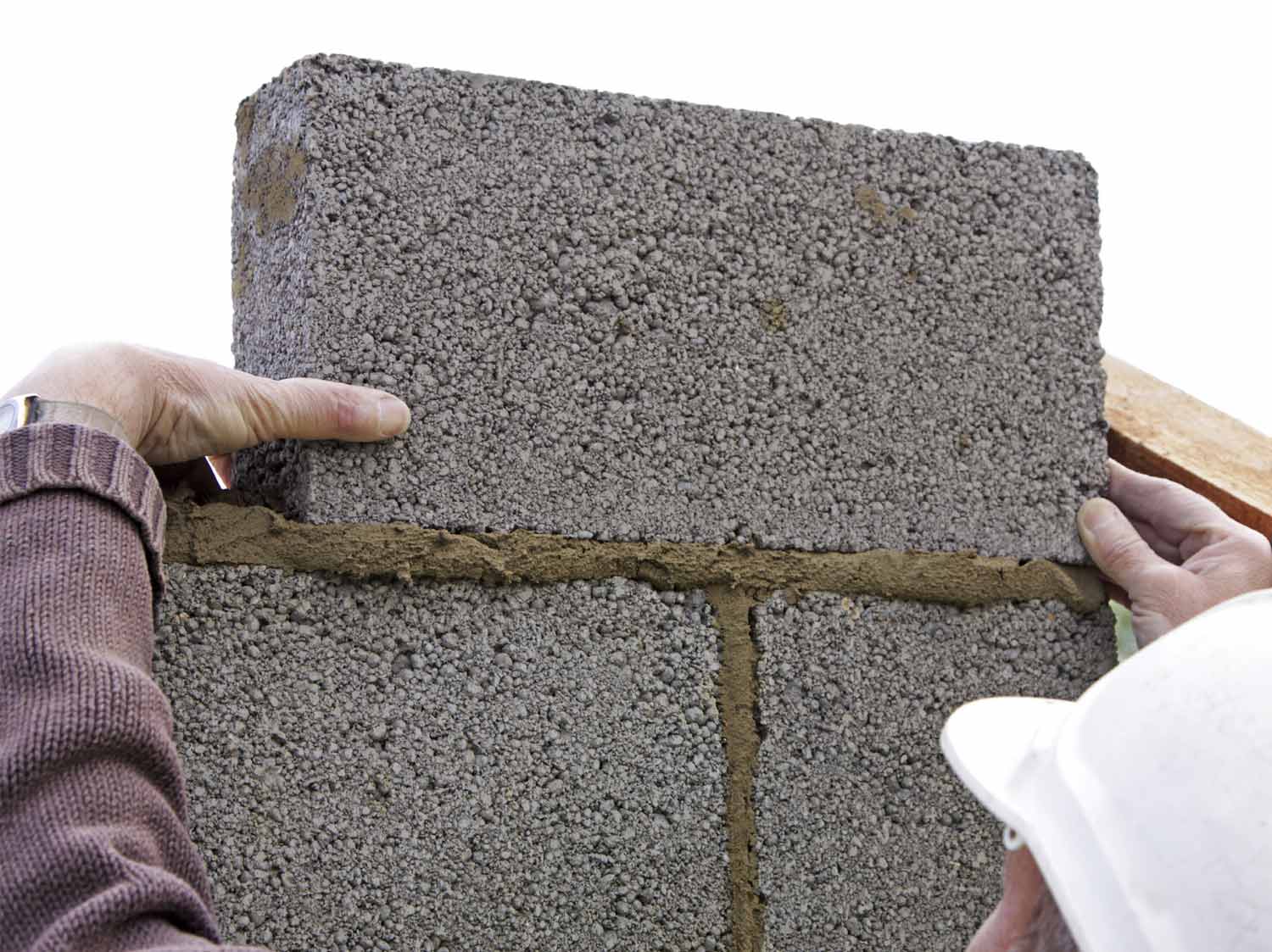Bloc béton, moellon et parpaing, : la différence
