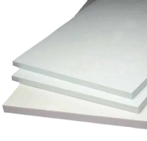 Isoler un plafond avec du polystyrène : prix, avantages, installation