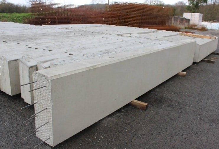 Longrine de béton : prix, conseils, installation