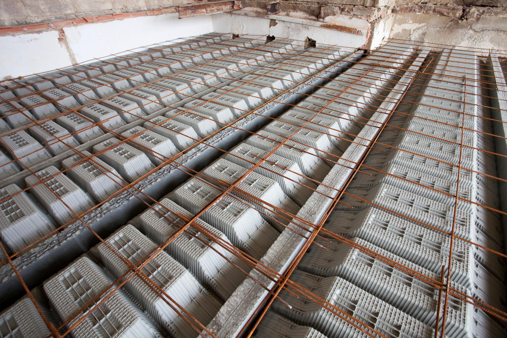 L’épaisseur d’une dalle de compression pour plancher poutrelle hourdis